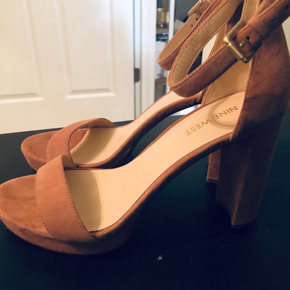 Steve Madden | Shoes | Steve Madden Dusty Rose Block Heel | Poshmark